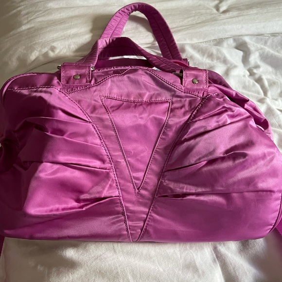 Ivivva | Bags | Ivivva Lululemon Kids Pink Duffel Bag | Poshmark